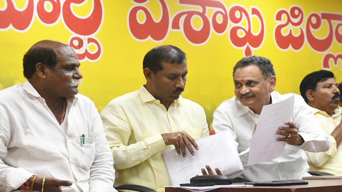 Andhra Pradesh: TDP dares YSRCP leaders for an open debate on the contribution of Naidu to North ...